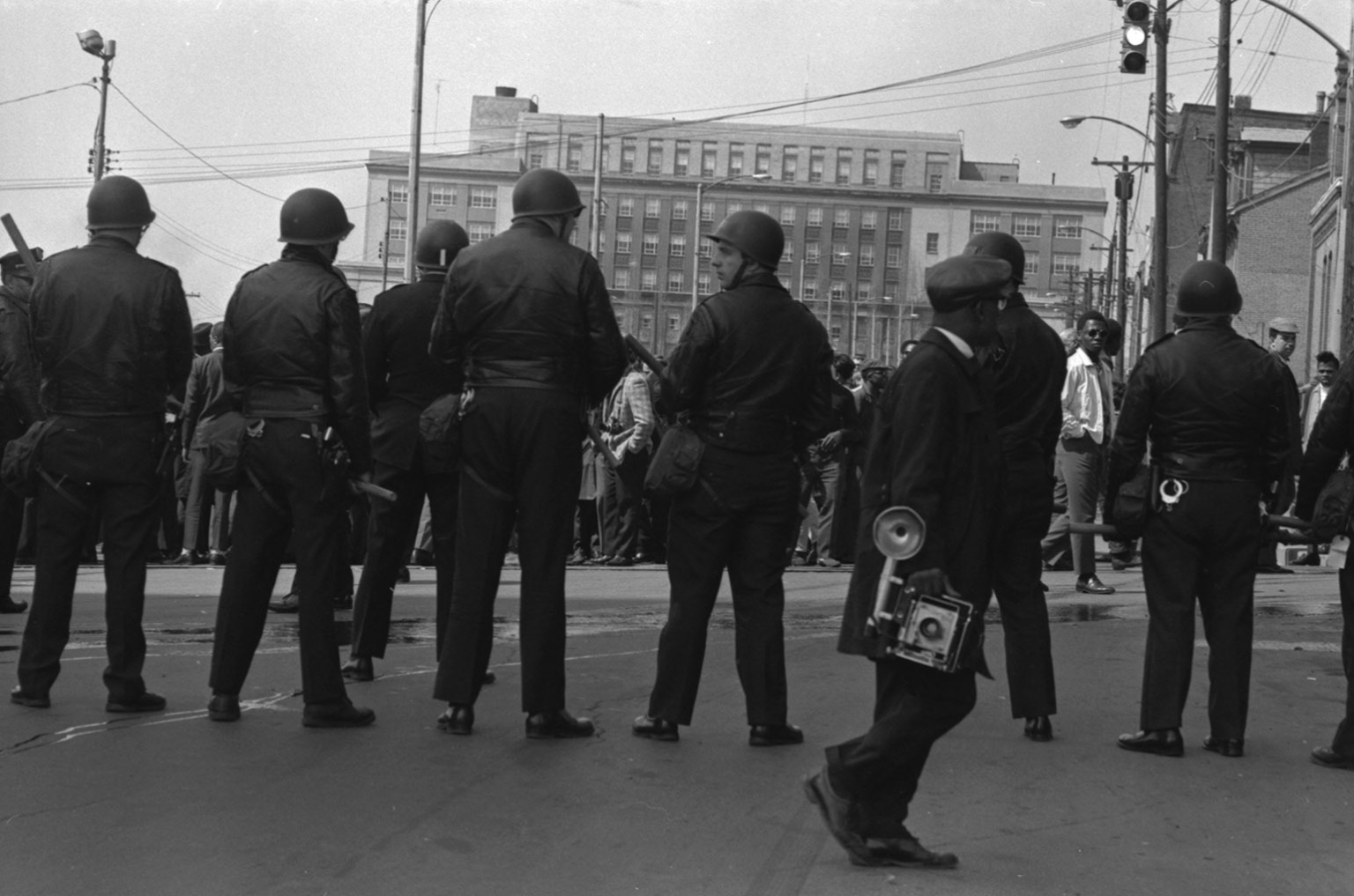Iconic: The Photographs of Charles “Teenie” Harris — Carnegie Museum of Art